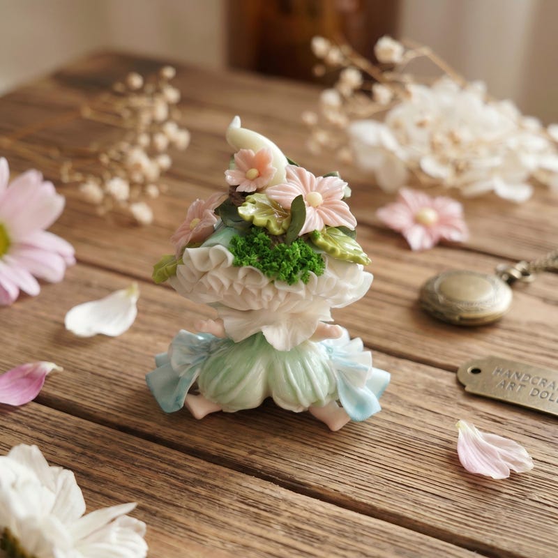 Aesthetic Clay Sculpture - Etsy