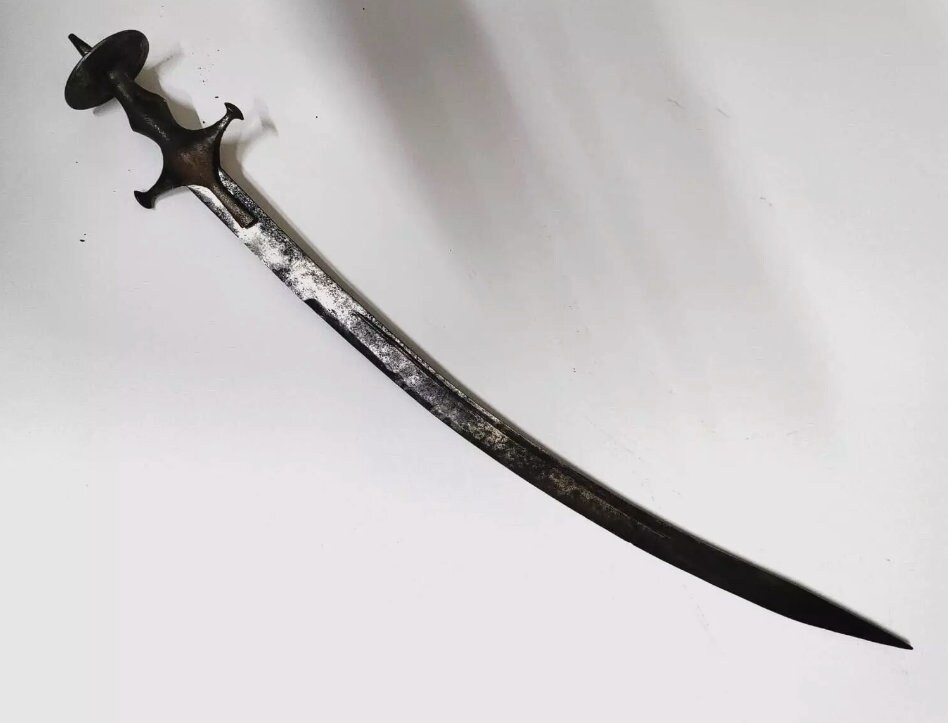 Antique Saber Sword Restored Sabre Saber Shamshir Shamsheer Tulwar ...