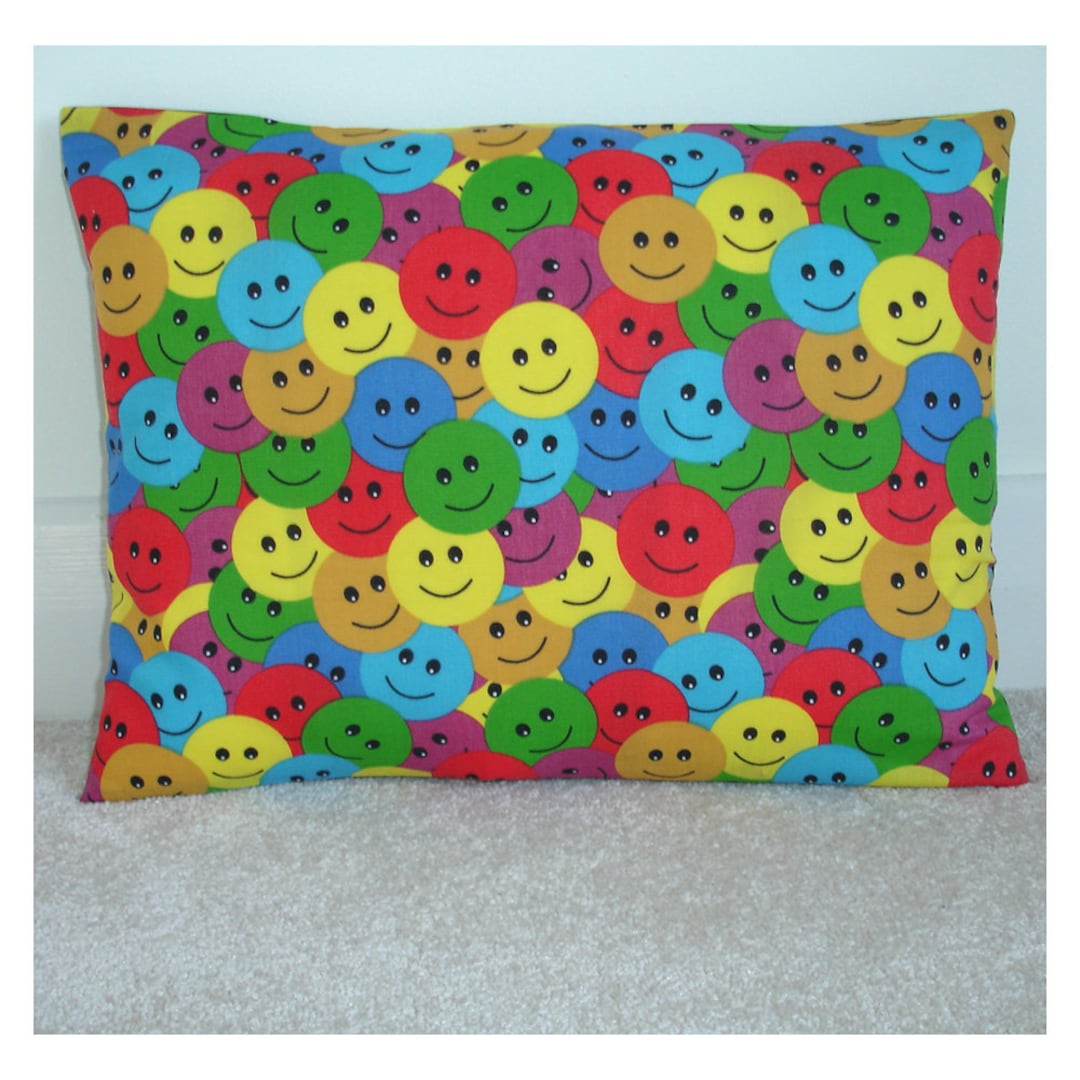 Smiley Face Emoji Cushion Cover 12x20 Oblong Pillow Sham Case 20"x12 ...