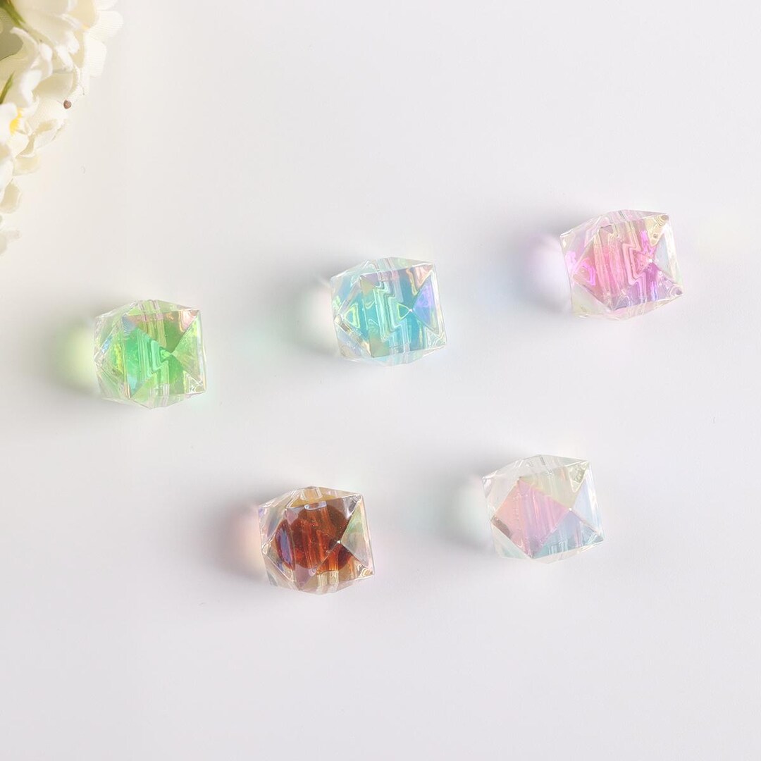 Clear Runny Acrylic Rainbow Transparent Beads, Transparent Polygon ...