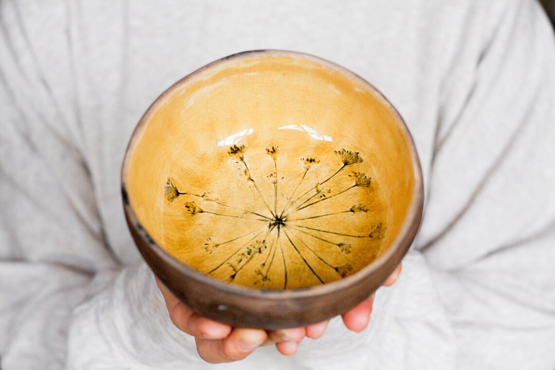 Golden Pottery Bowl Housewarming Christmas Christmas Table Decor ...