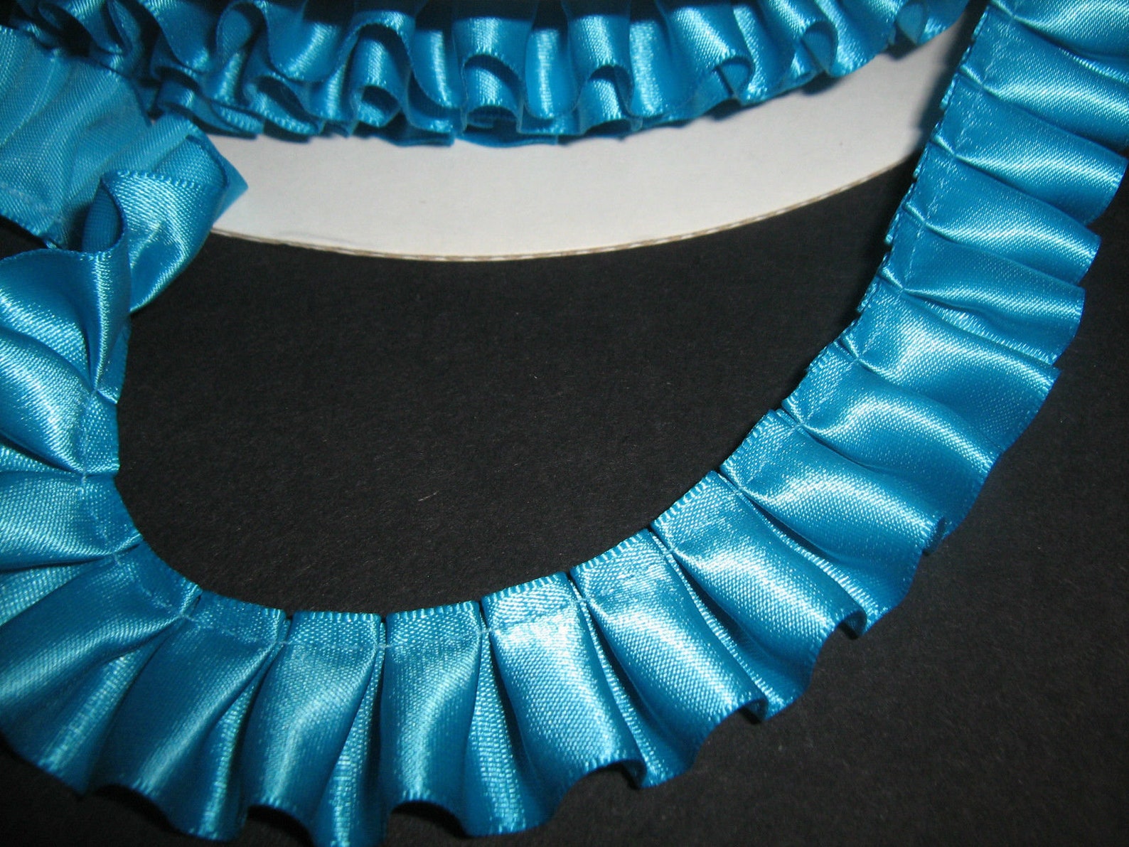 Satin Box Pleat Trim/ribbon Over 20 Colour 1 Metre Sewing/costume ...