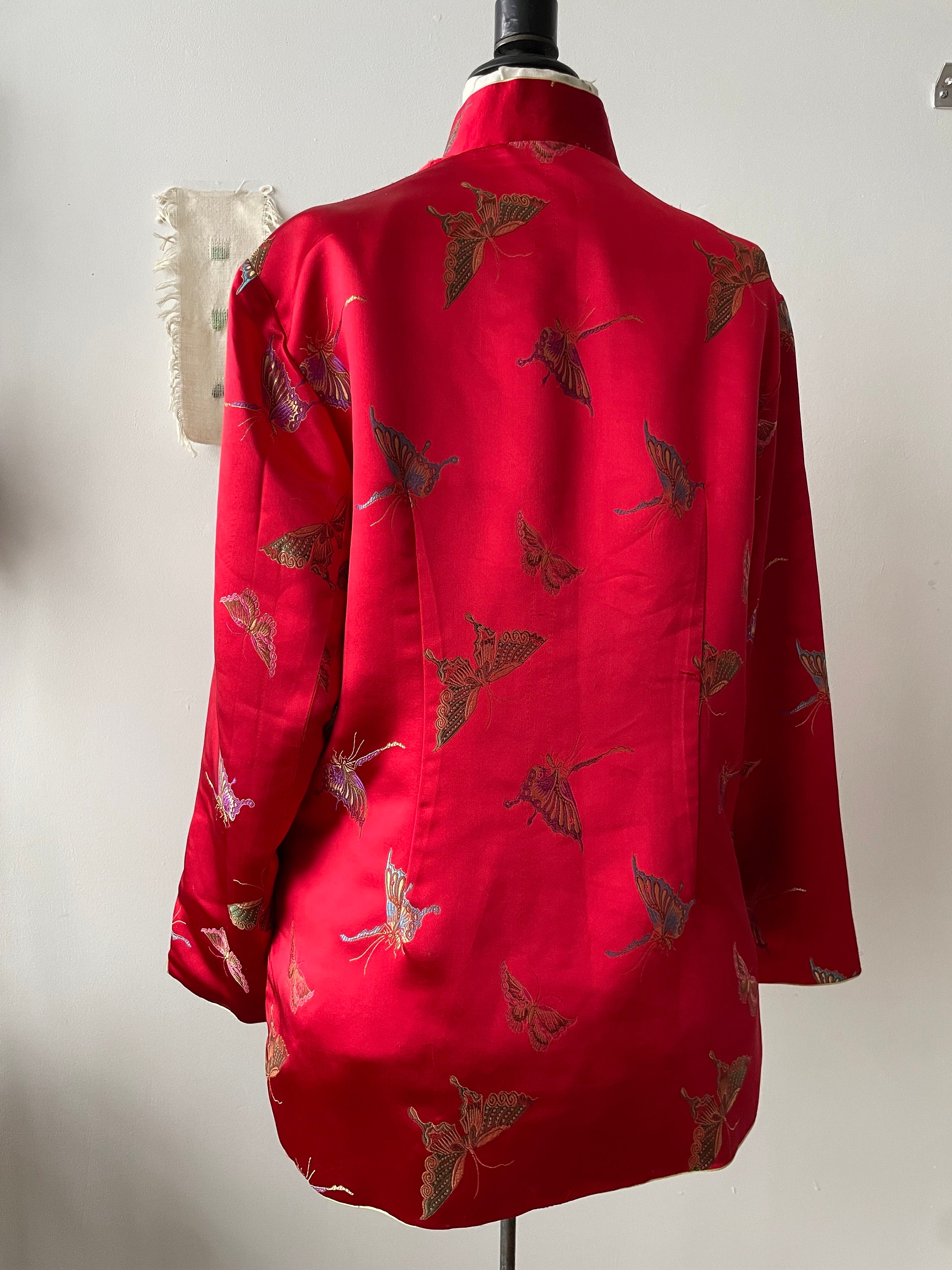 70s Cherry Red Silk Tang Jacket - Etsy