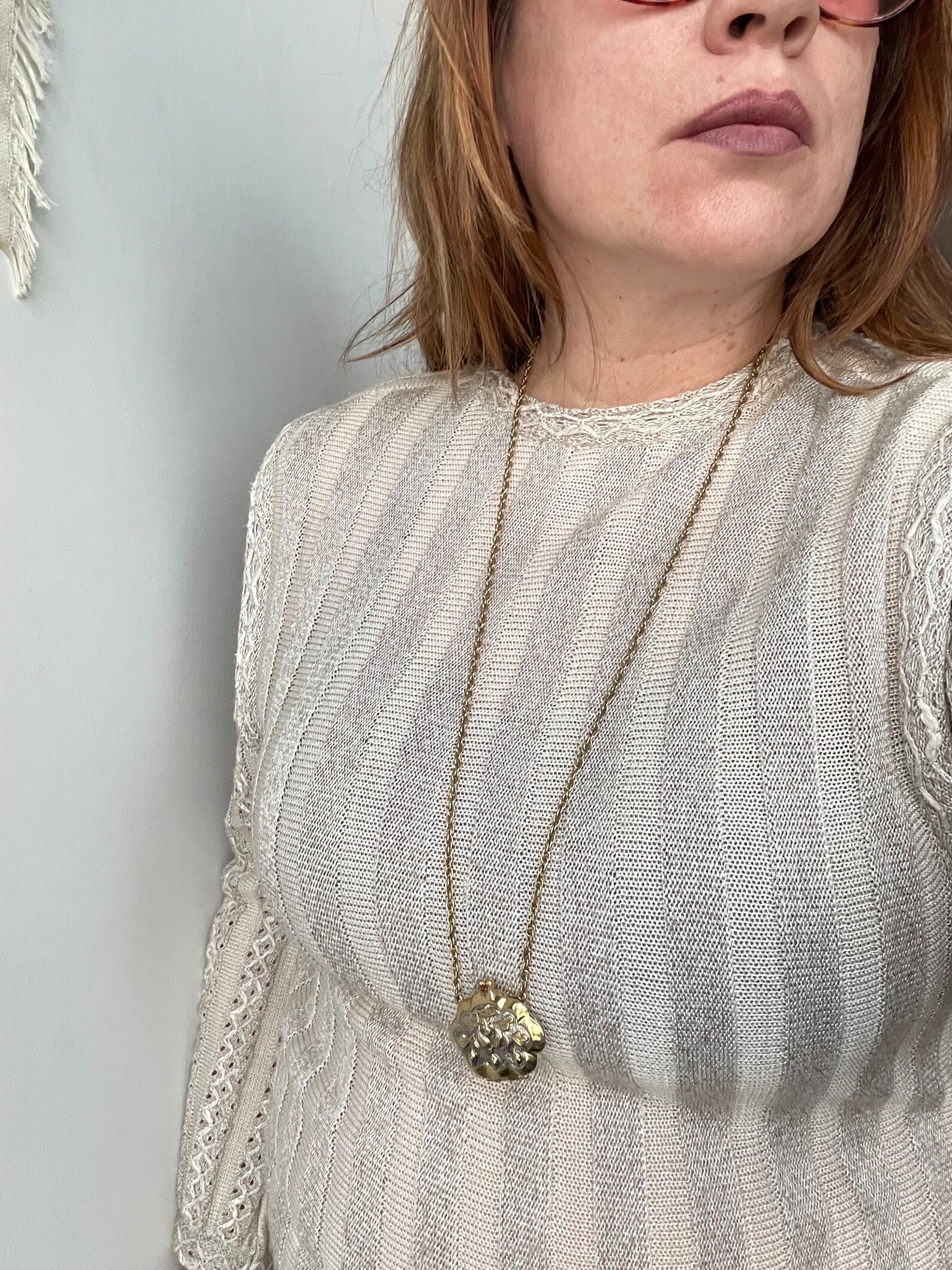 1928 Flapper/deco-style Golden Locket on Long Chain - Etsy