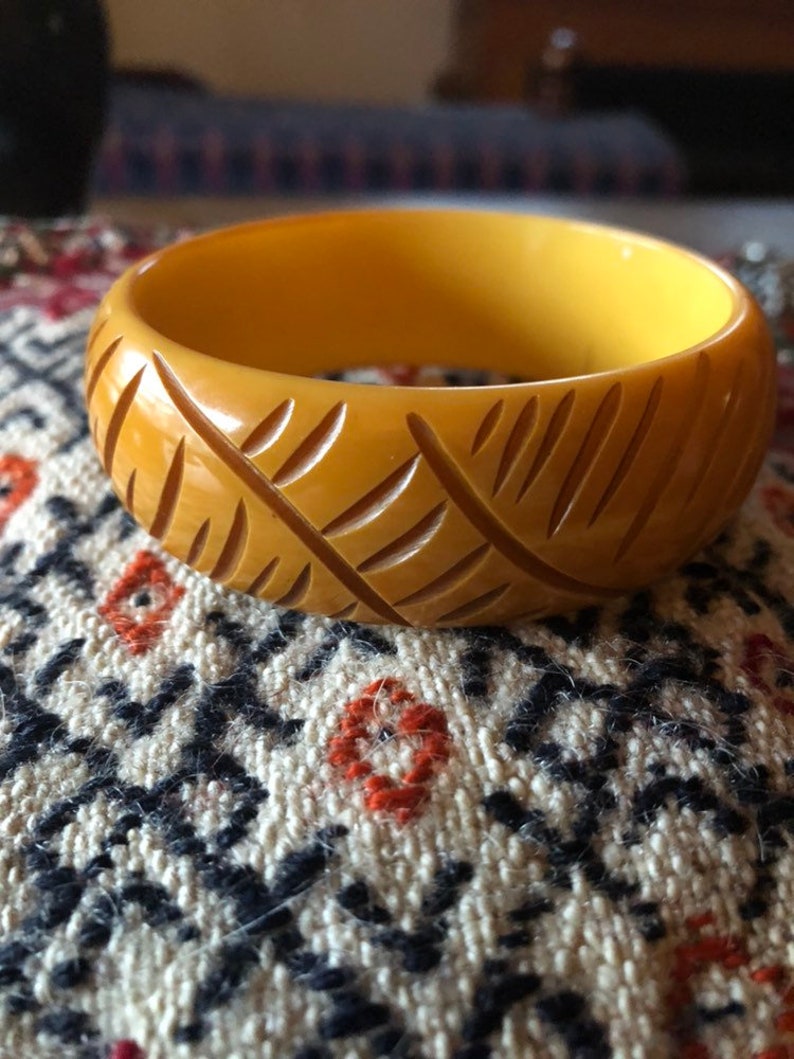 Carved Bakelite Bangle - Etsy