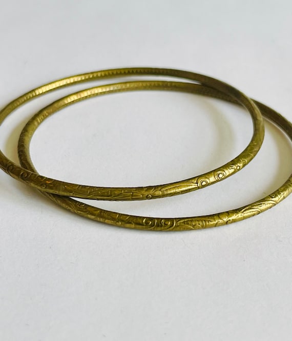 Pair of Delicate 70s Brass Bangles - Gem