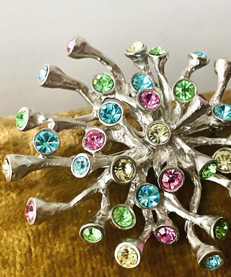 Ivana Brutalist Abstract Brooch - Etsy