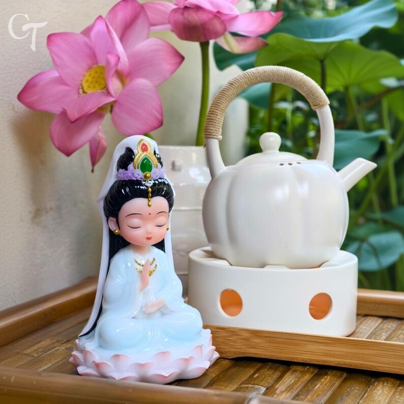 Mini Quan Yin Statue | Goddess of Mercy, Lotus Base - Etsy