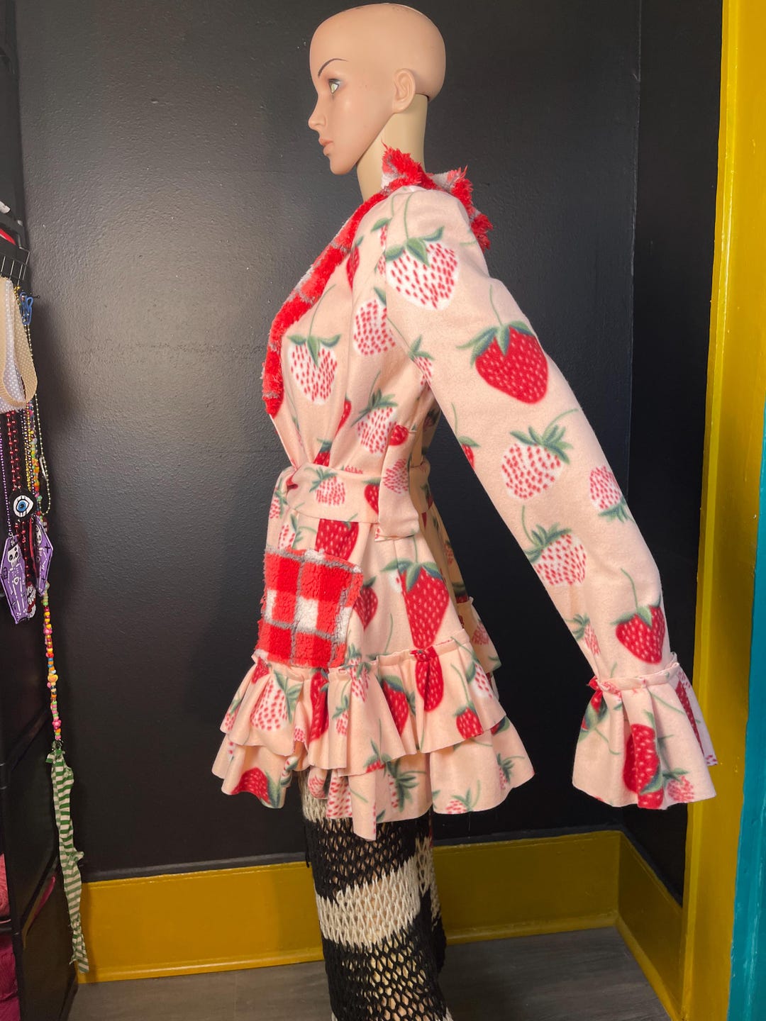 Strawberry Shortcake Flare Ruffle Coat, Flirty Gothic Lolita Jacket ...