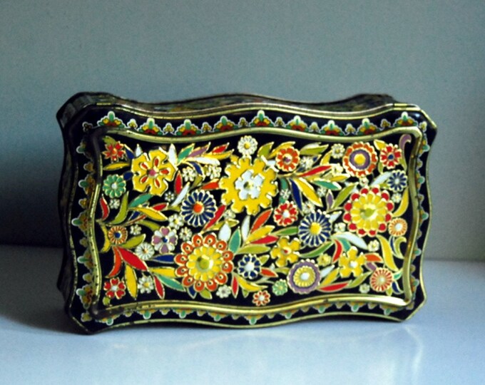 Gold and Floral Vintage Embossed Tin Box - Etsy