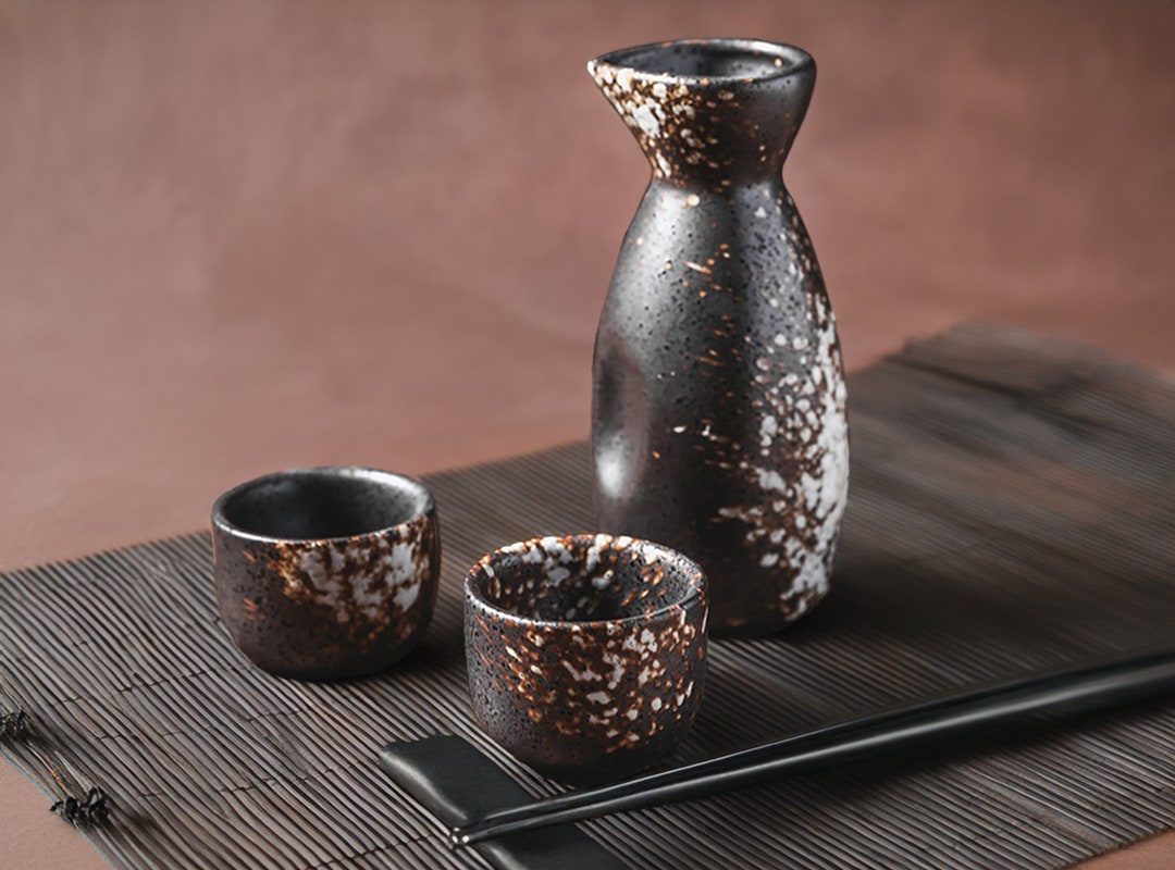 Oriental Japanese Ceramic Sake Carafe Asian Sake Set With Tray and Cups ...