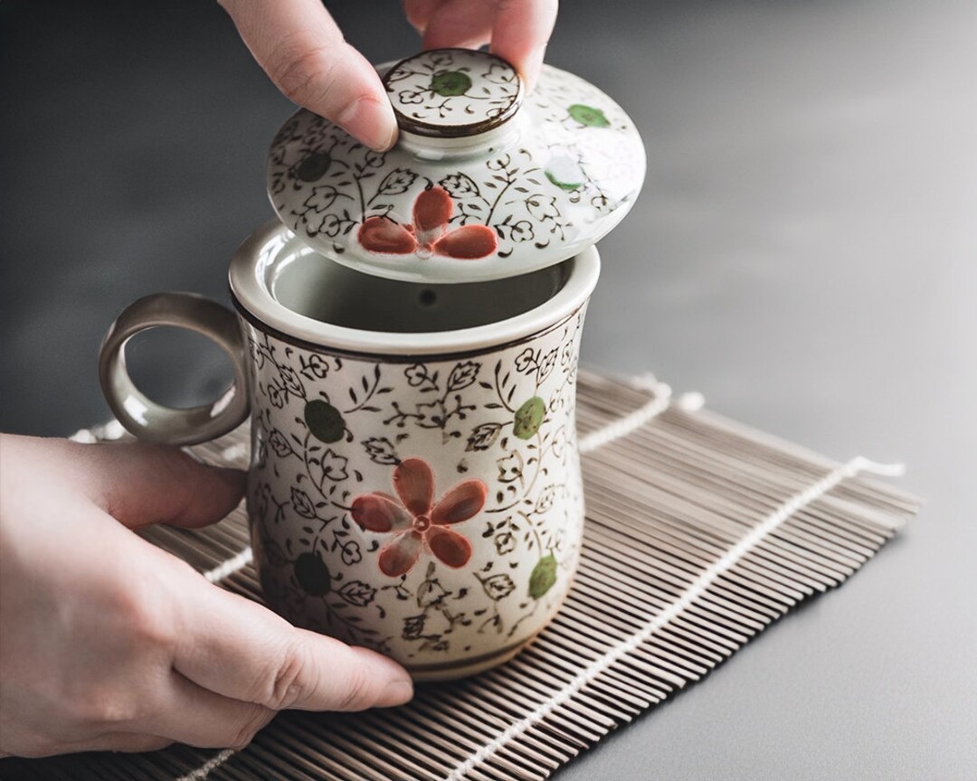 Japanese Style Ceramic Coffee Mug With Lid and Infuser | Red Flower ...