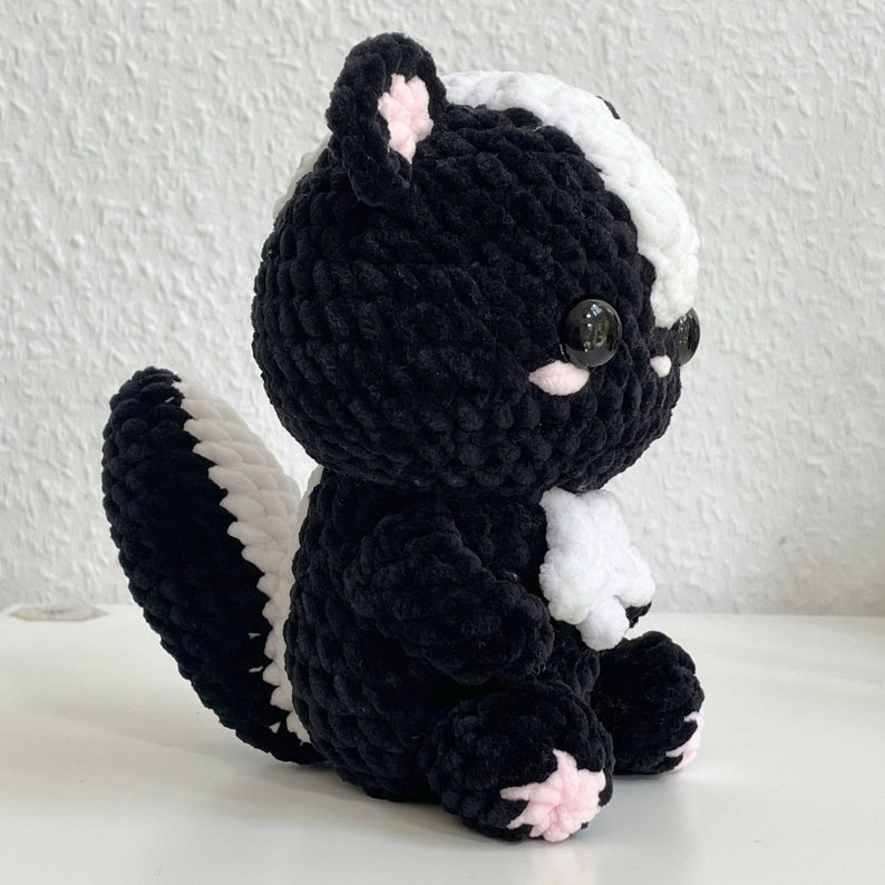 Baby Skunk Crochet Pattern | Forest Animals Amigurumi | Cute Skunk With ...