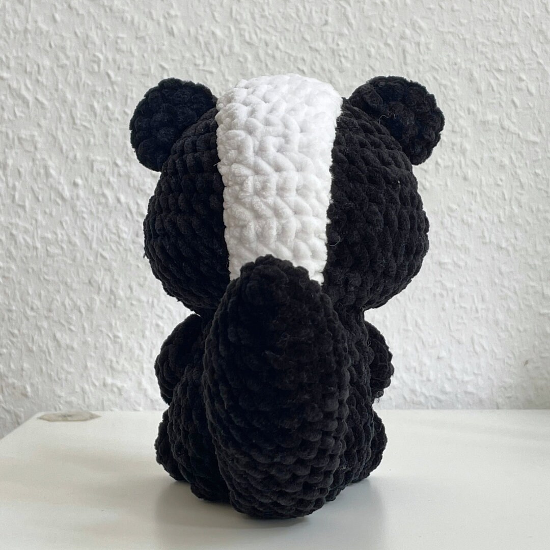 Baby Skunk Crochet Pattern | Forest Animals Amigurumi | Cute Skunk With ...