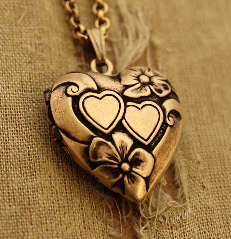 Gold Heart Locket - Pretty Double Heart Locket Necklace - Etsy