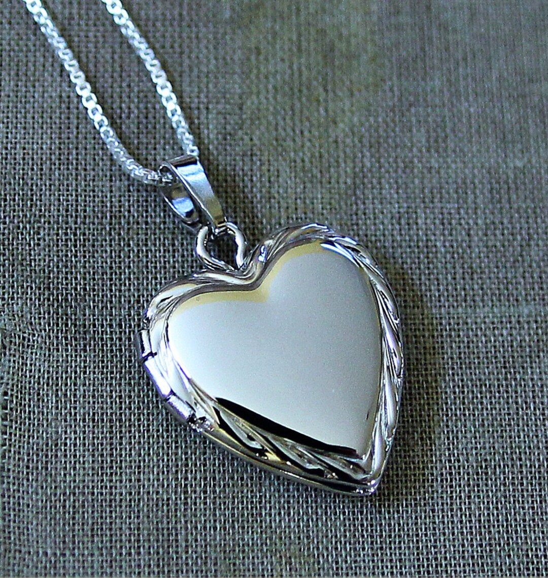Valentines Day Sterling Silver Heart Locket Necklace - Keepsake ...