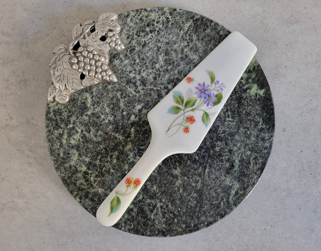 Vintage Porcelain Cake Server - Floral Pie Trowel, White Ceramic ...