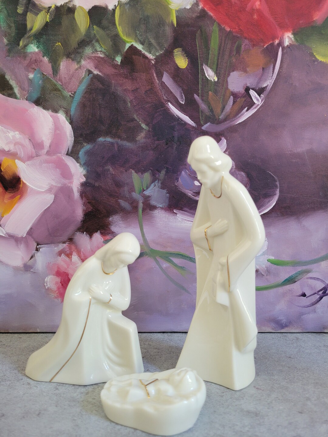 Mikasa Christmas Nativity Scene - Porcelain Ornaments Set of 3, Mini ...