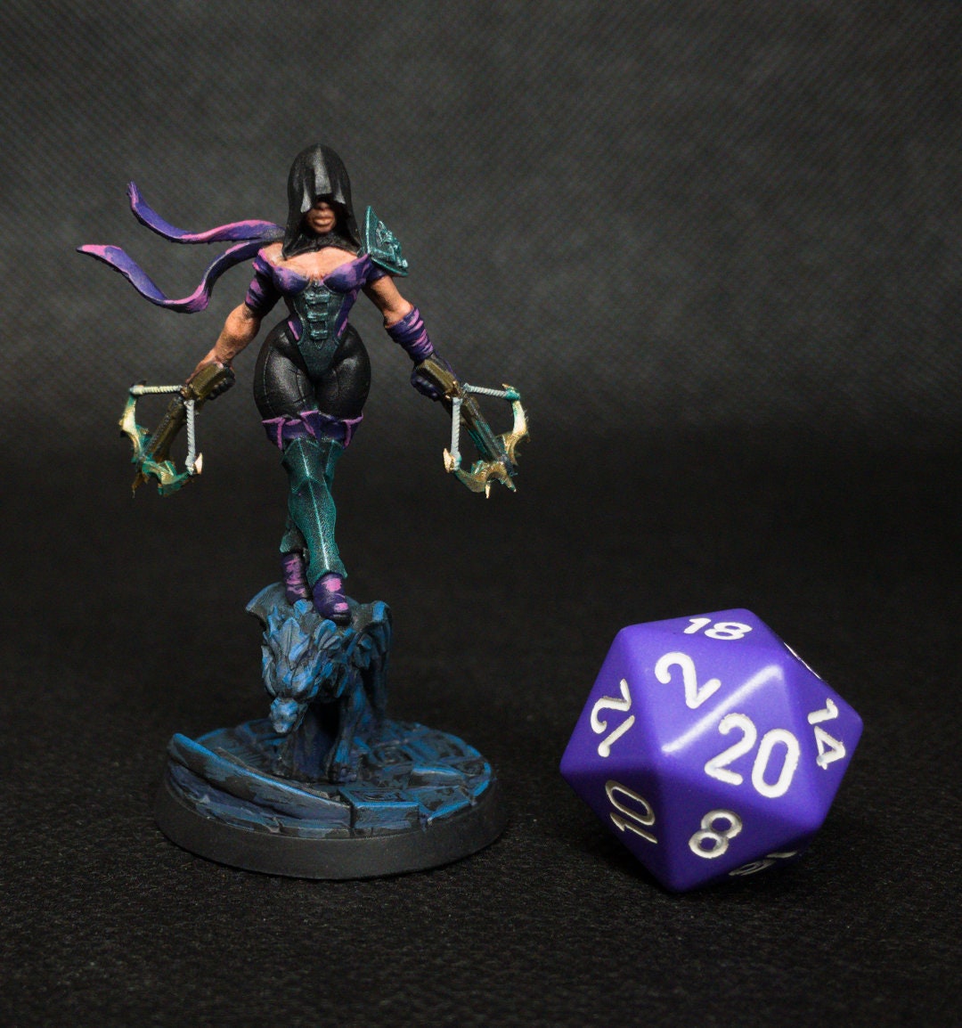 Dnd Miniatures 32mm Sexy Female Rogue Hand-painted - Etsy