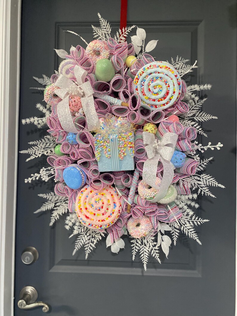 Candyland Christmas Wreath, Faux Candy Decor, Pastel Colors - Etsy