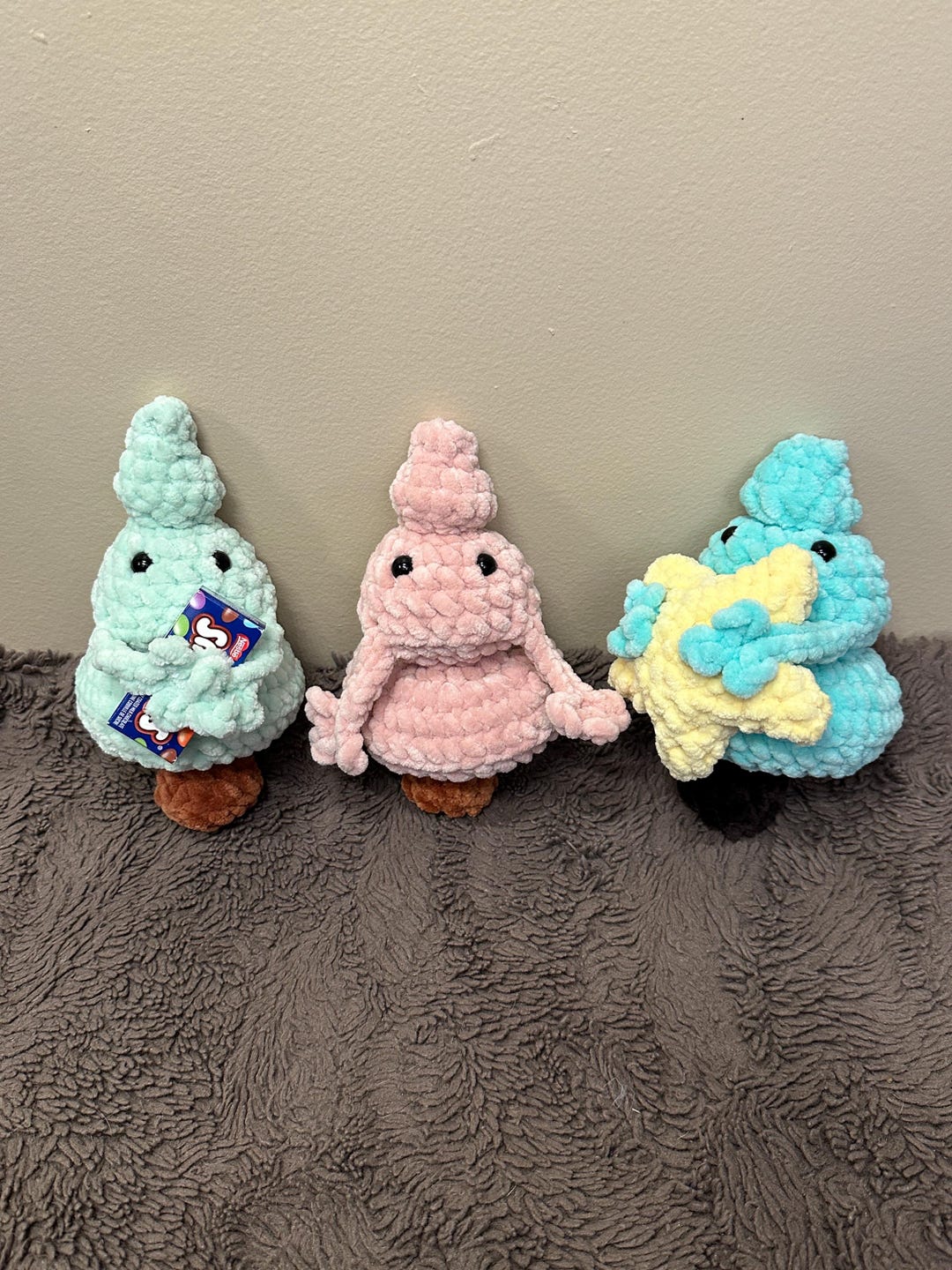 Huggy Christmas Tree Crochet Pattern | Winter Huggy Friends Collection ...