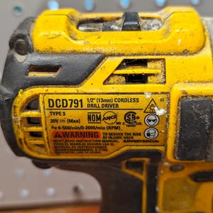 Custom Dewalt DCF809 & DCD791 Wall Mount - 3D Printed Tool Holders - Etsy