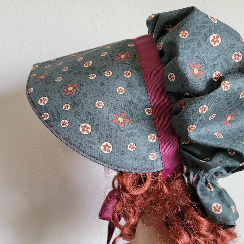 Pioneer Bonnet - Etsy
