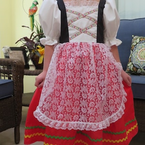 Girls Italian Traditional Folk Dress, Italy, International, Tarantella ...