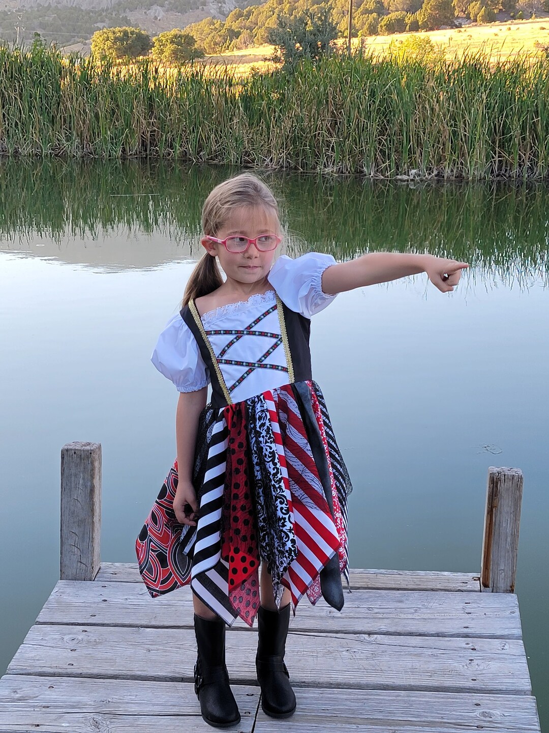 Cute Girls Pirate Costume Dress, Handkerchief Skirt, Buccaneer, Twirly ...