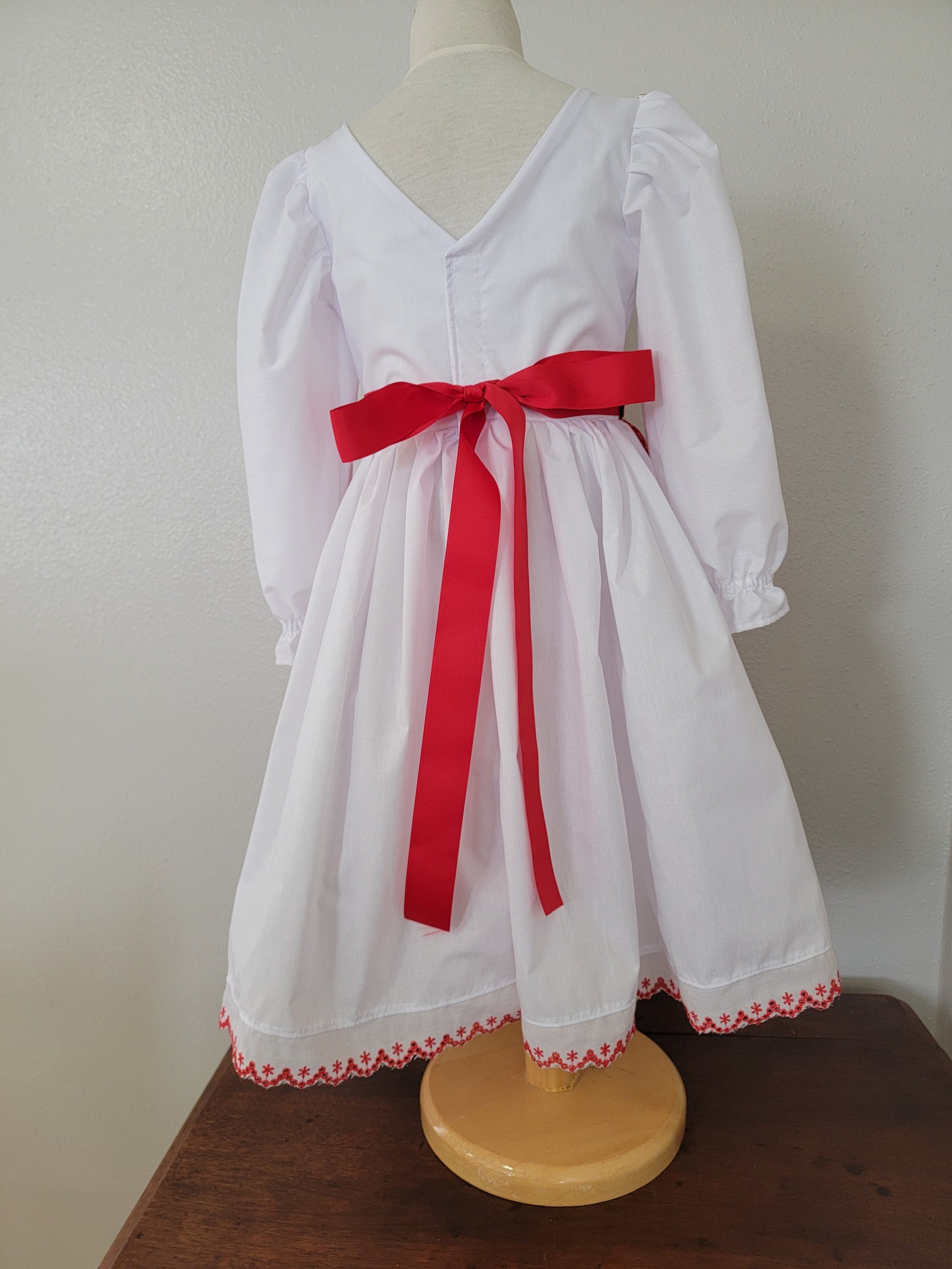 Girls Croatian National Folk Costume Dress, White and Red, Croatia ...