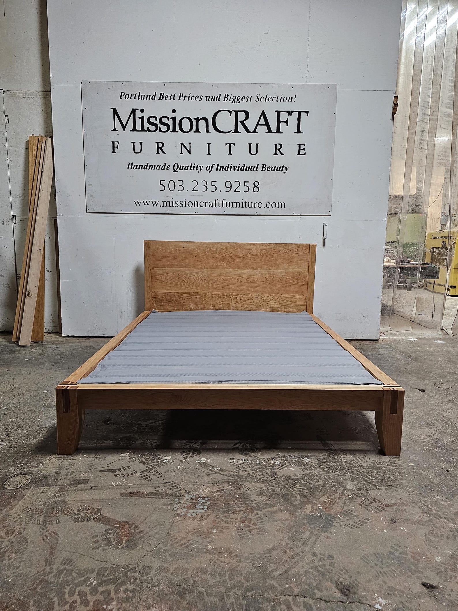 Castle Joint Bed With Headboard, Japanese Joinery Bed, Solid Wood Bed ...