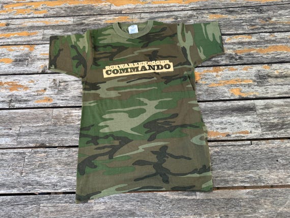 1985 Schwarzenegger Commando Camo Movie Promo Tee Adu… - Gem