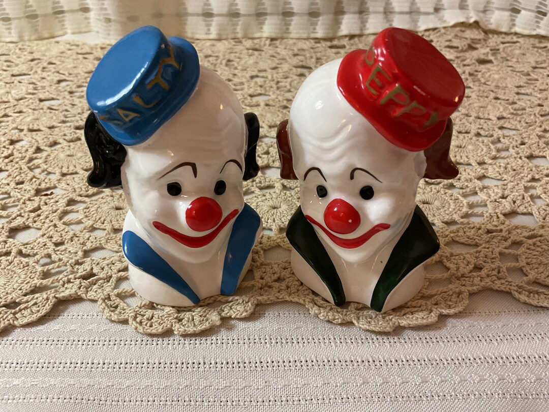 Mid Century, Salty/peppy, Clown/ Salt/pepper Shakers, Japan - Etsy