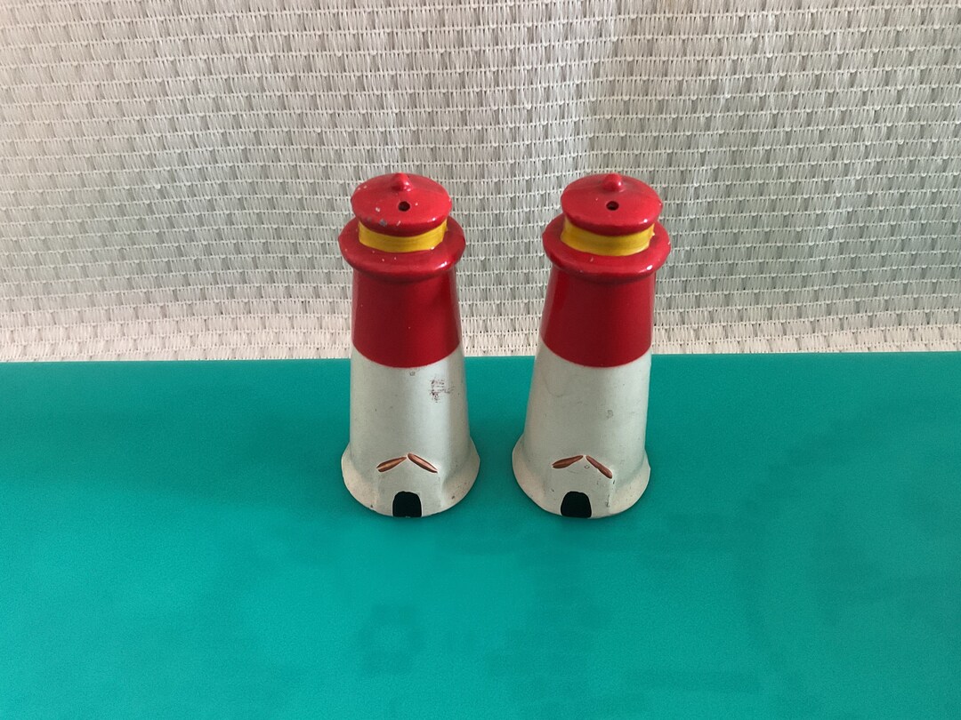 Lighthouse 1970’s Salt & Pepper Shaker Set - Etsy