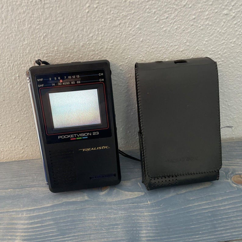 Vintage Realistic Pocket Vision 23 Model 16-160 Portable TV W/ Case V4 ...