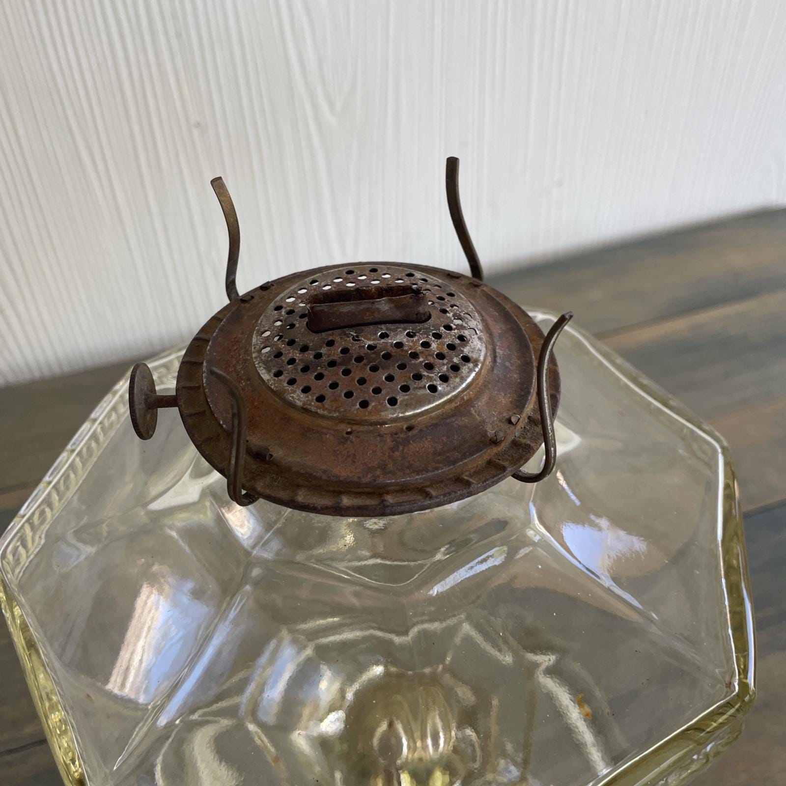 Large Antique 8 Panel Greek Key Oil Kerosene Lamp W/chimney & Burner ...