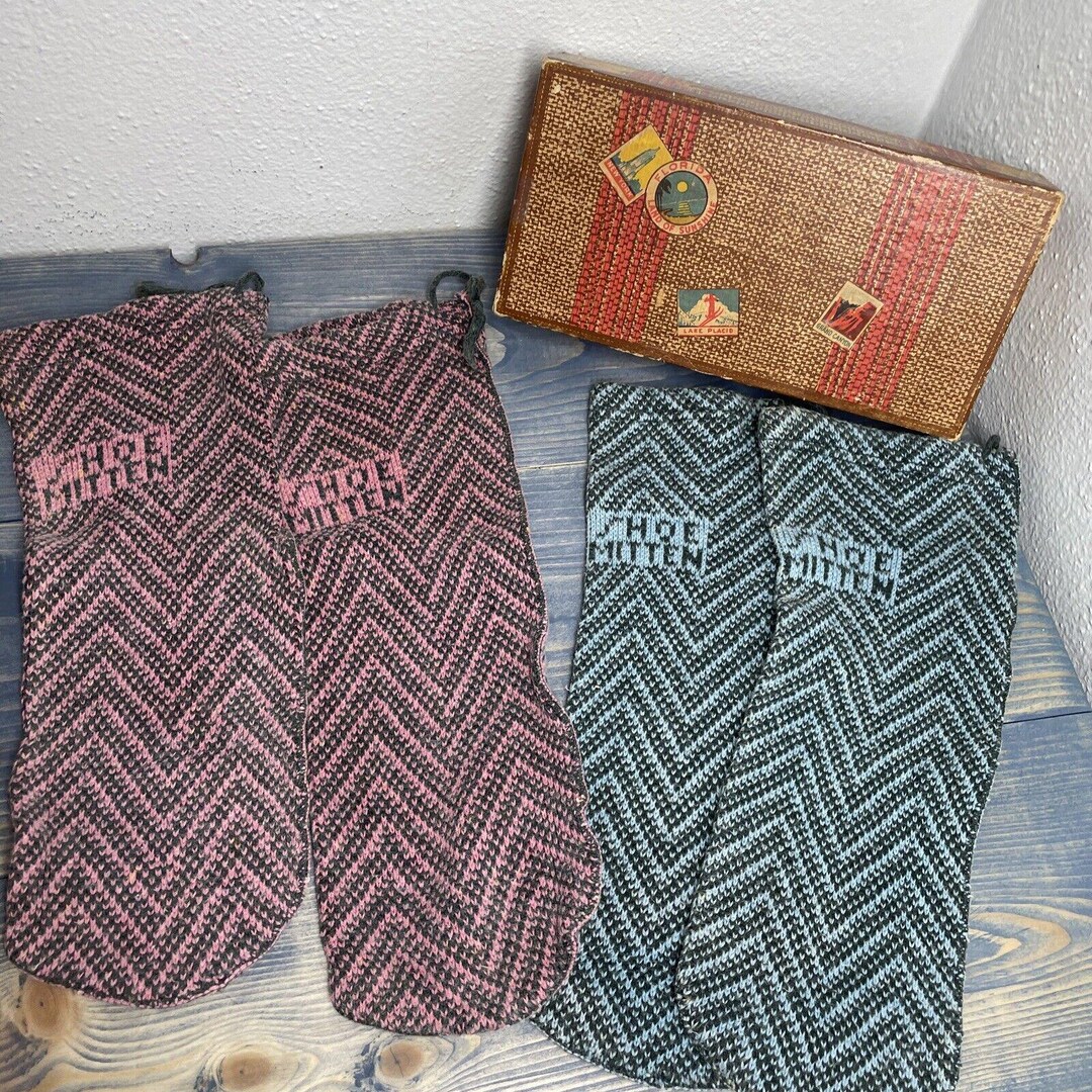 Two Pair Mid Century SHOE Mittens Blue & Pink Custom Knit Socks W/box ...