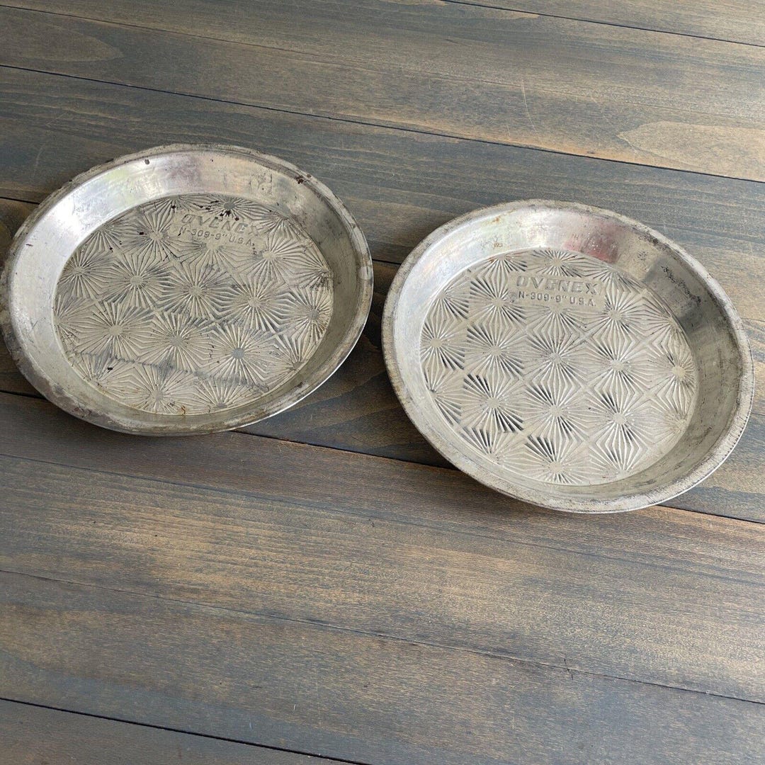 2 Vintage Ovenex Starburst Pattern Perfect Bakeware 9 Pie Pan N-309-9 ...