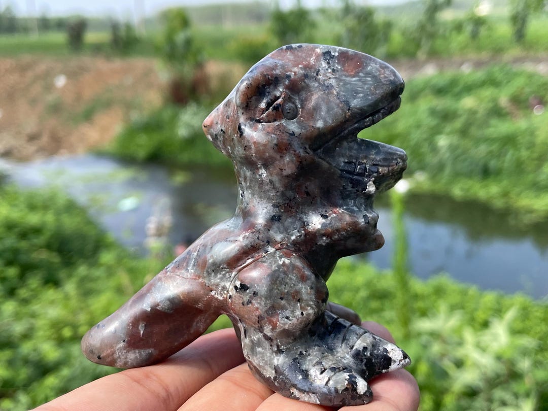 Yooperlite Crystal Dinosaur Skull: Hand Carved Stone Carving, 3'' - Etsy