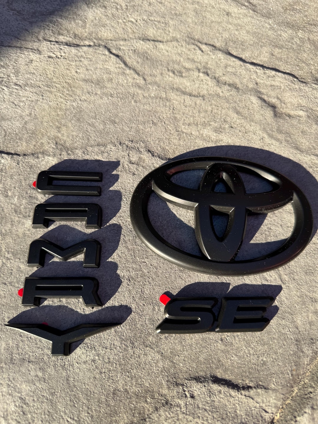 Toyota Camry SE Badge Emblem Overlays 2018-2024 • Camry Blackout Badge ...