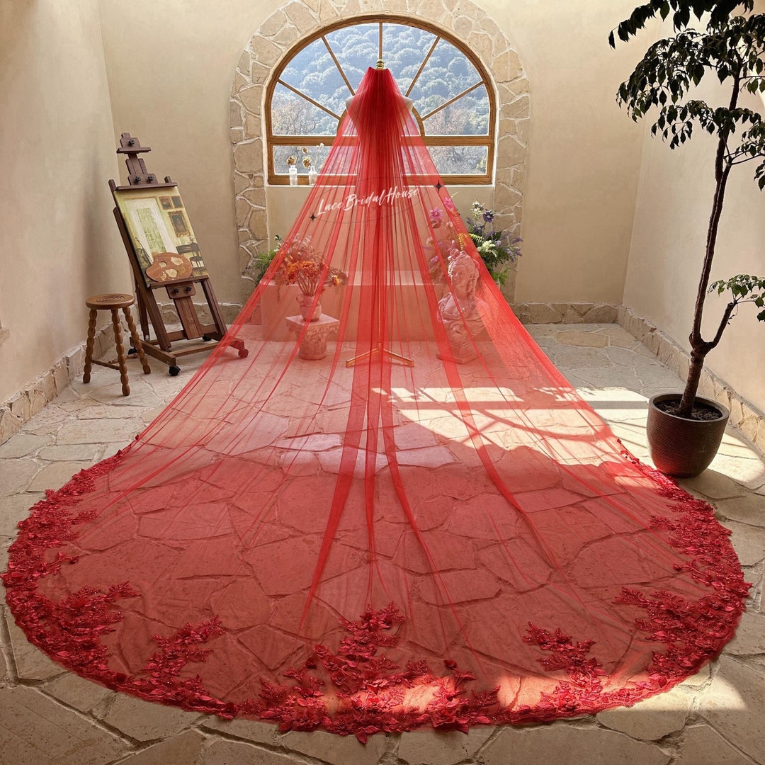 Vintage 3D Red Lace Floral Bridal Veil With Rhinestone. Red Tulle ...