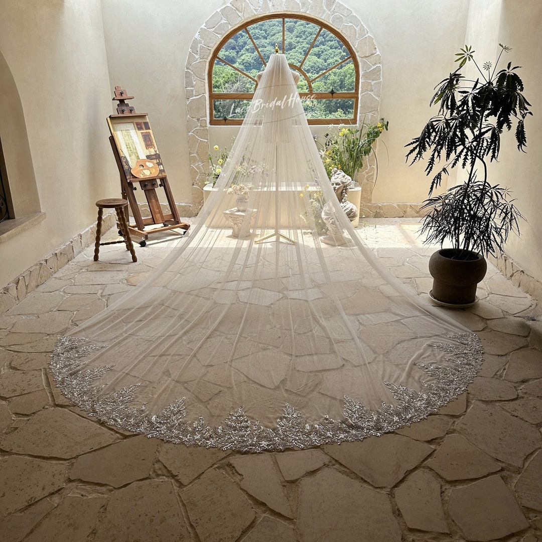 Sequins Beaded Long Veil. Ocean Theme Bridal Veil. Shining Sequined Starfish Seaweed Veil. Beach ...