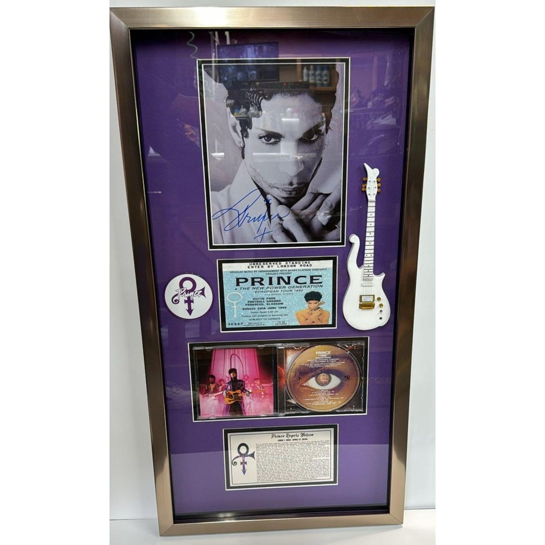 Prince Rogers Nelson Signed 8x10 Photo With Proof & Museum Quality ...