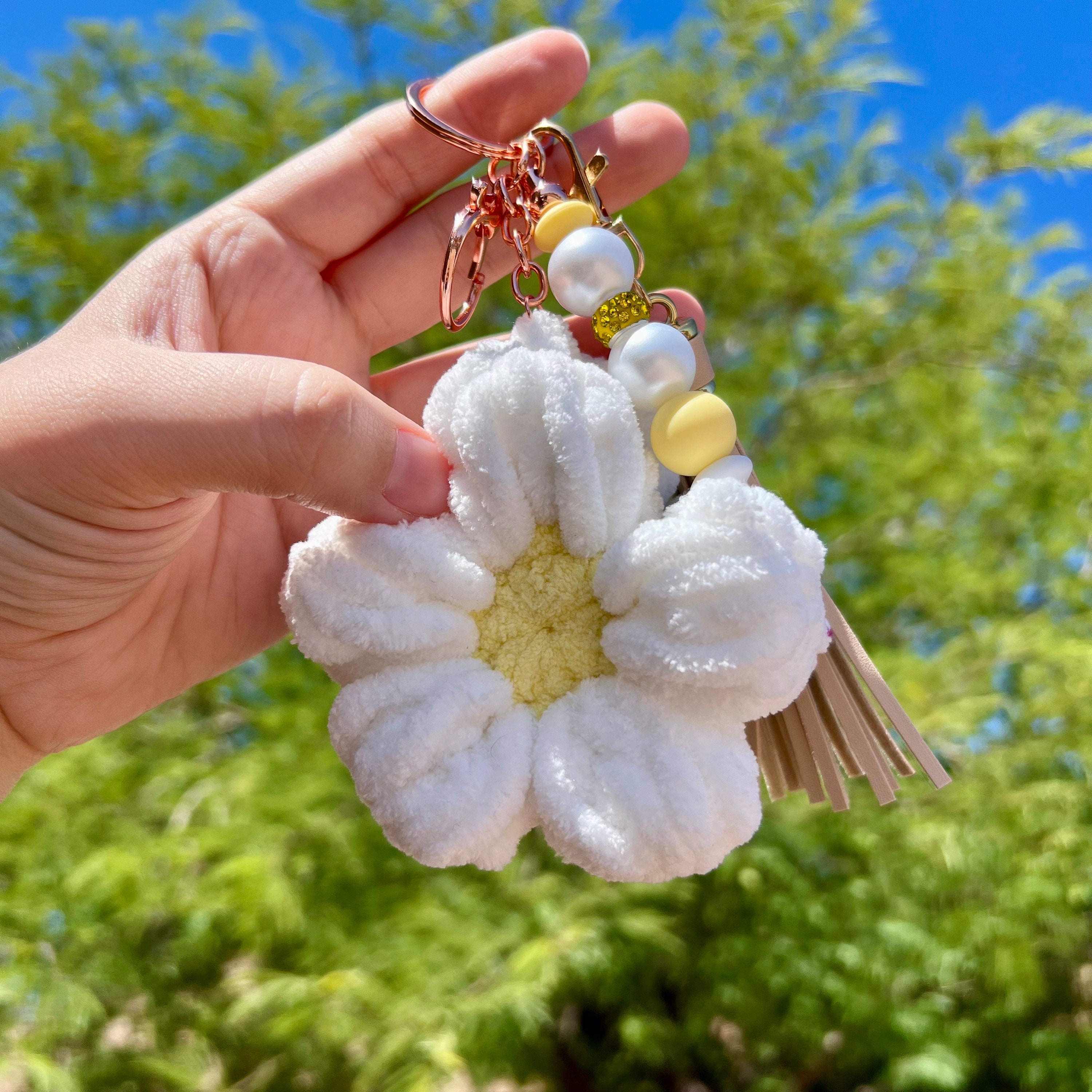 Flower, Crochet Flower, Flower Keychain, Flower Puff, Beaded Keychain ...