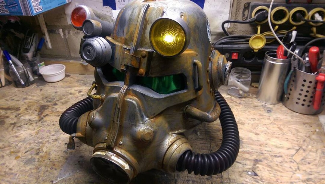 Fallout T45 Power Armor Helmet 3D Printed/weapons/cosplay - Etsy UK
