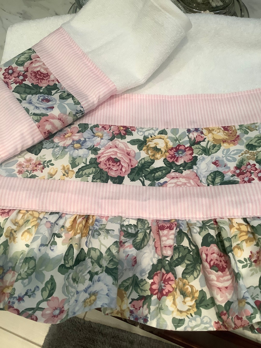 Shabby CHIC White Decorative Custom GUEST HAND Towels Ruffle Pink and ...