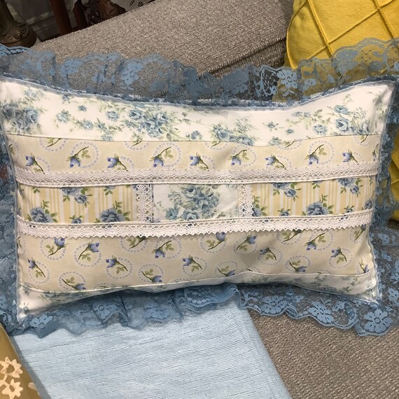 Shabby Chic Light Blue Rose Bouquet Framed With Vintage Lace - Etsy Canada