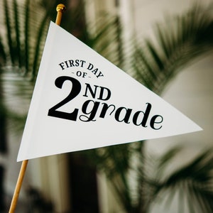 Second Grade / 2nd Grade / First Day of School / Last Day of School ...