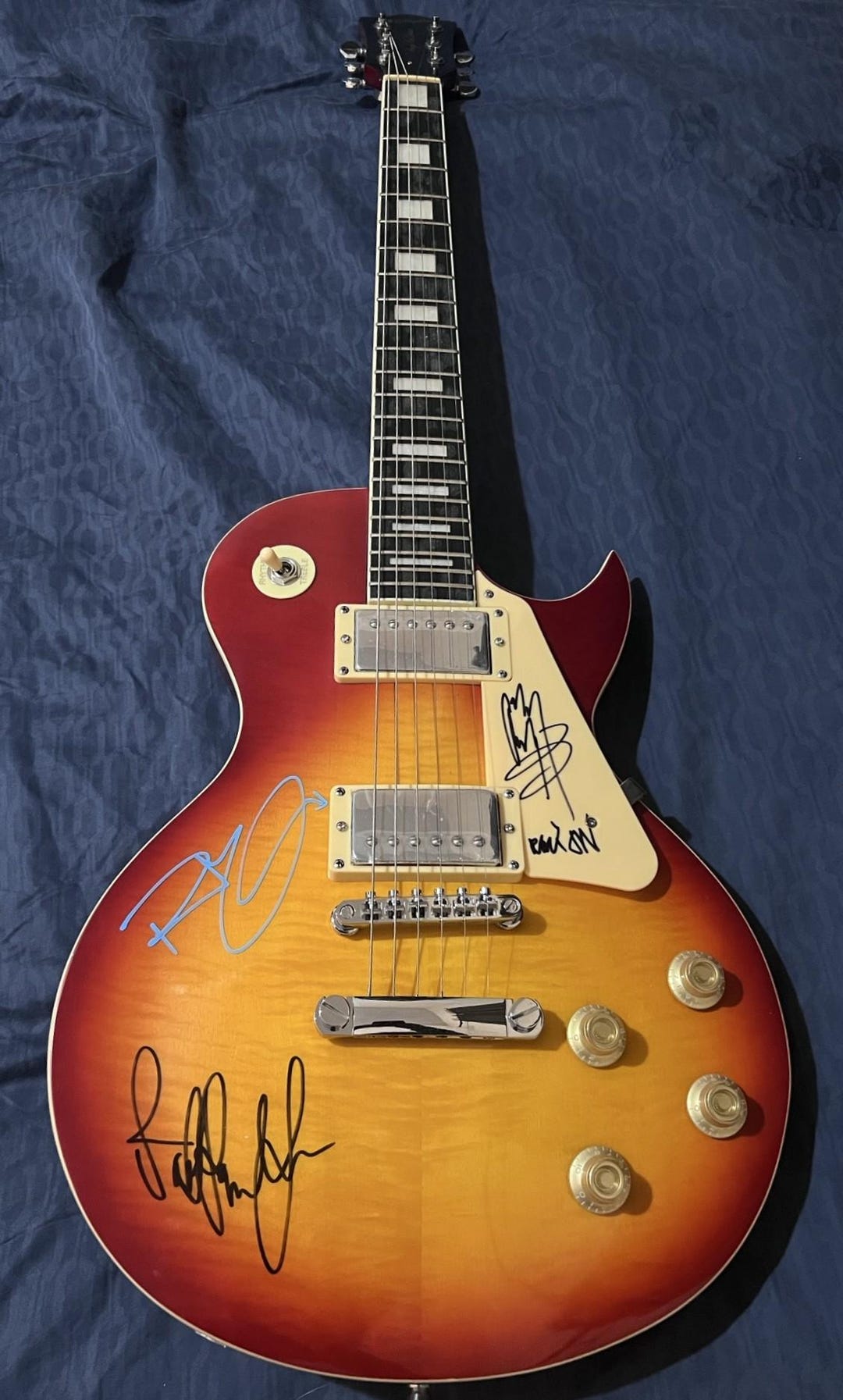 Electric Guitar, Les Pau Style, Signed by the Band Led Zeppelin - Etsy
