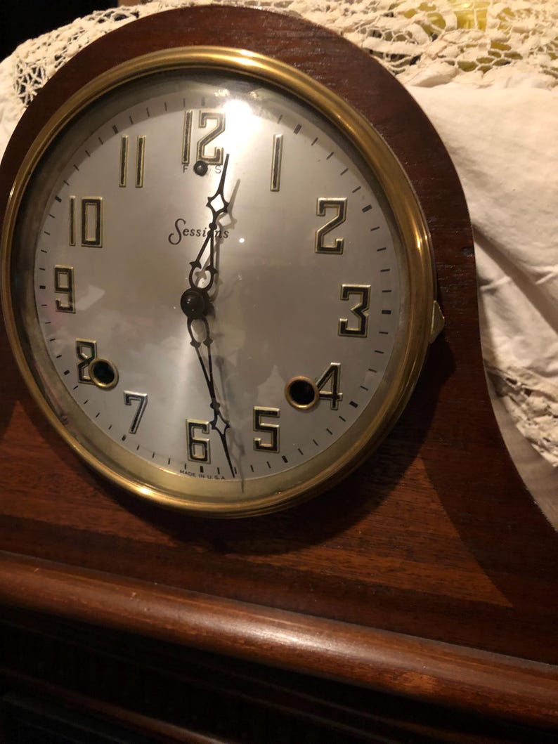 Sessions Wooden Mantel Clock - Etsy